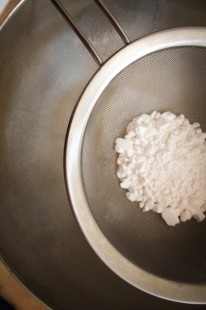 Currant Status: Ripe Red Currant Cake with Almond Meringue – Eat Me ...